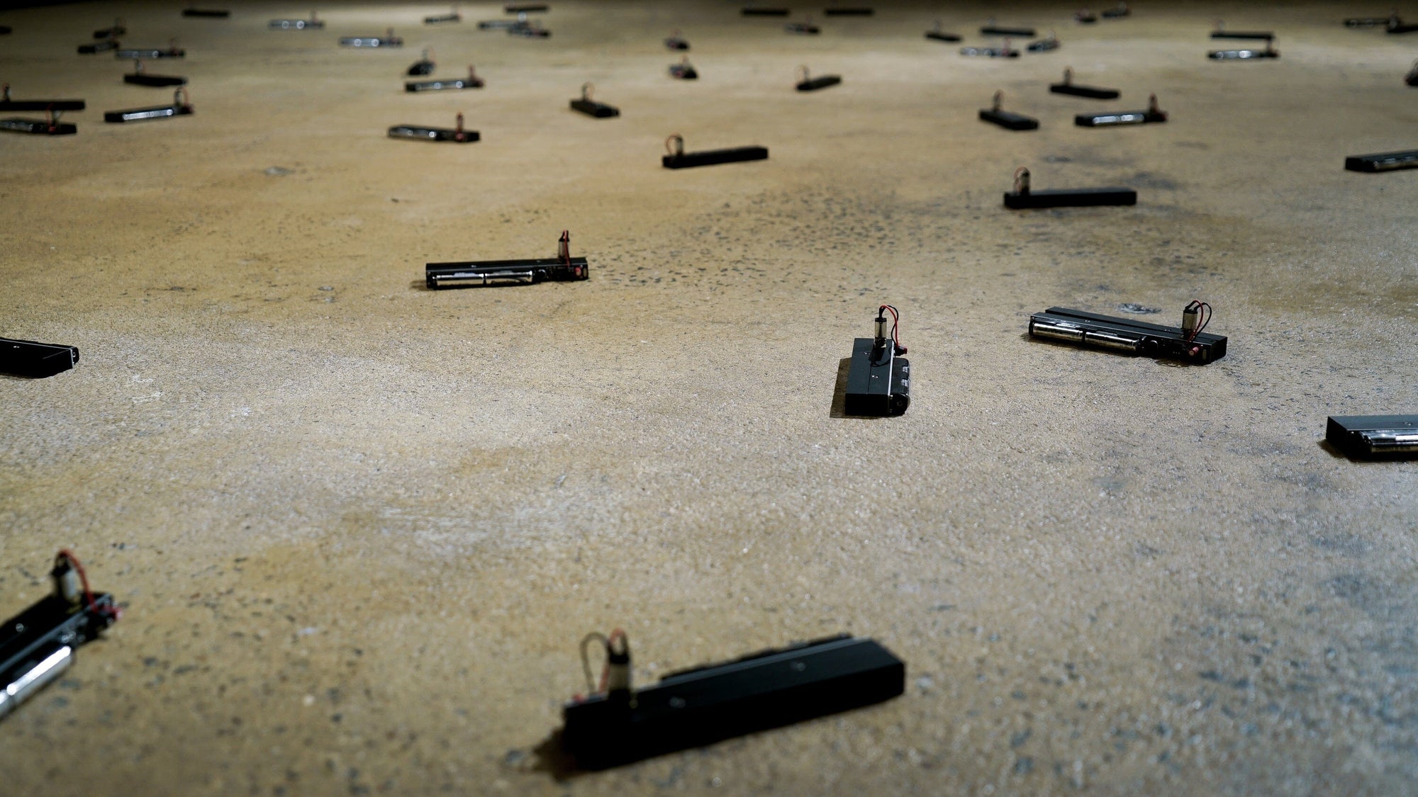 100 Clapping Machines – CW&T