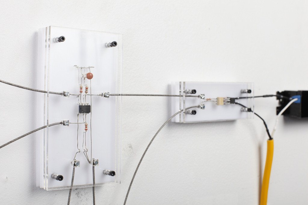 1 Bit 1Hz CPU – CW&T